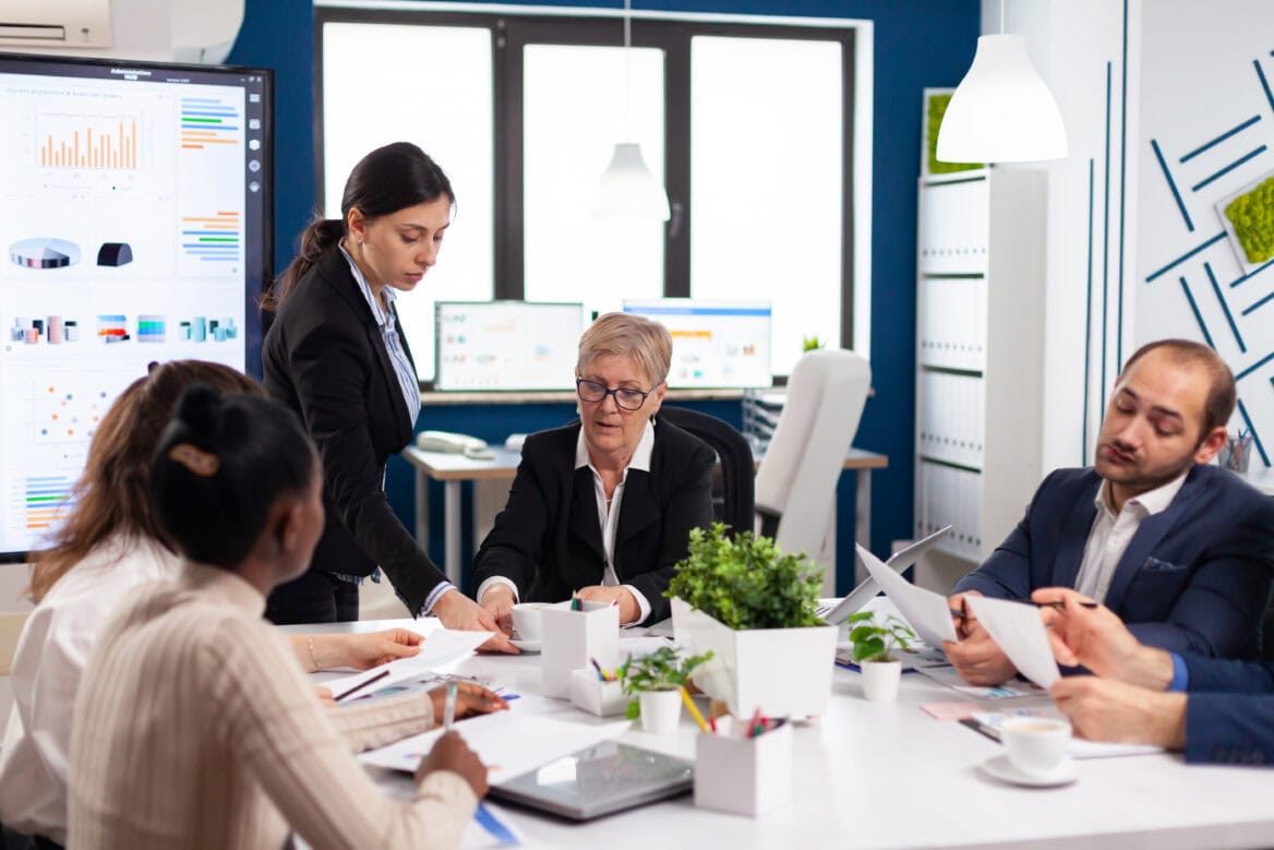 Het verbeteren van bedrijfsprestaties met Lean Six Sigma: De Tim Woods ...